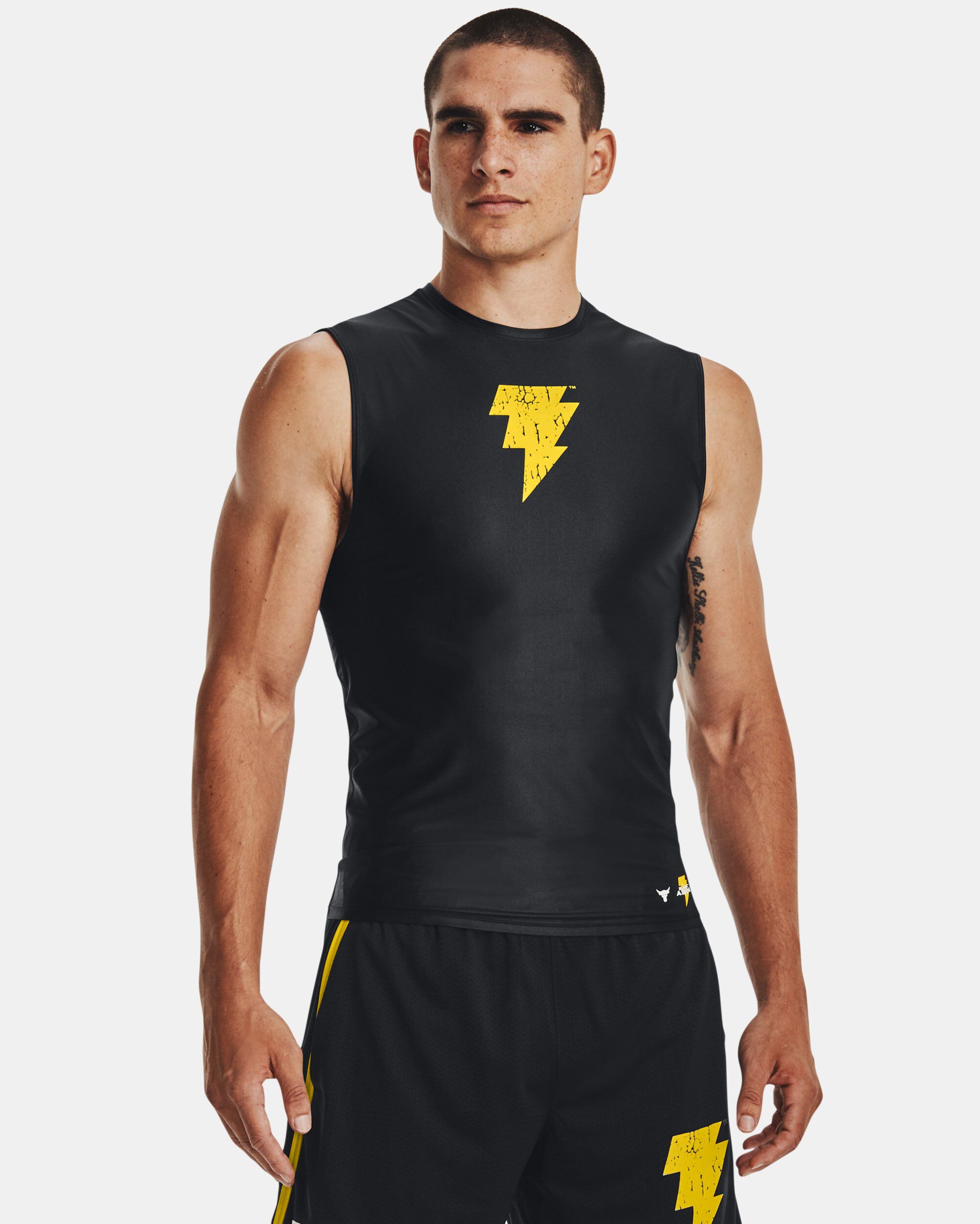 Buy Men's Project Rock HeatGear® Iso-Chill Black Adam Tank Black in KSA ...